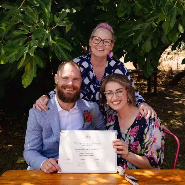 Kiss Kiss Weddings – Pat Haynes - Australia's Wedding Guide